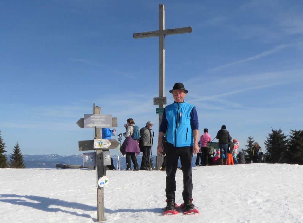 Kraft und inneren Frieden finden – Pilger Rudi Simeth am Wolfgangsweg ...